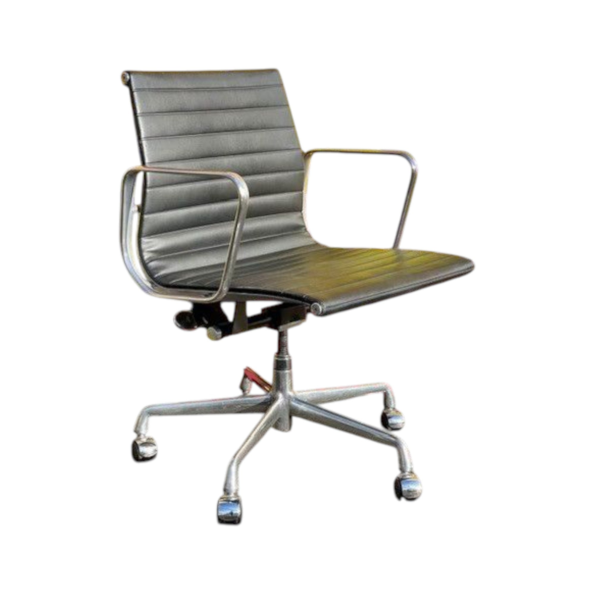 Eames Chairs – Bazaa